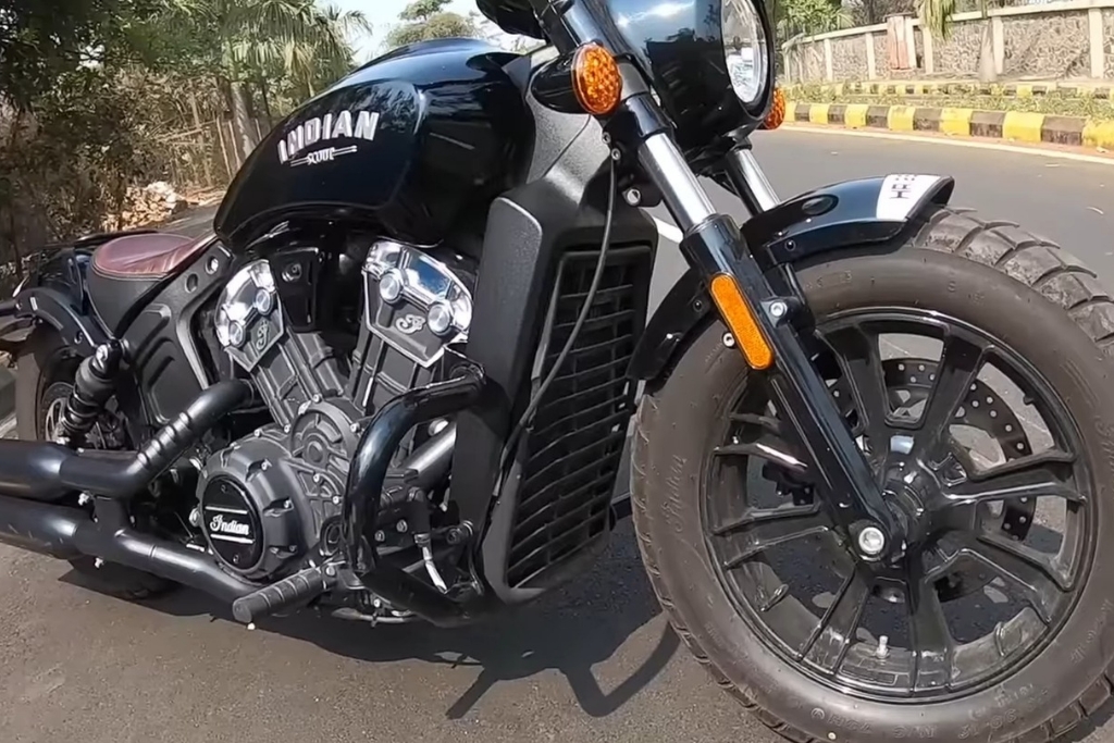 Luxury Look और 17.83 लाख रुपए के साथ लॉन्च हुई Indian Scout Bike, जाने ...